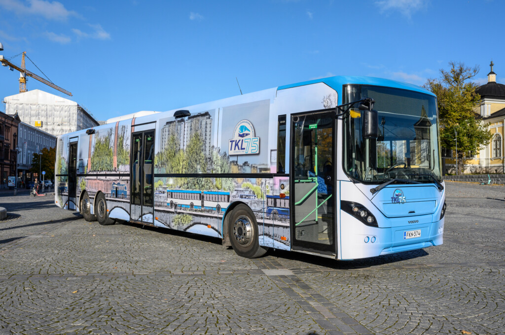 Yhtiön taustaa - Tampereen Kaupunkiliikenne